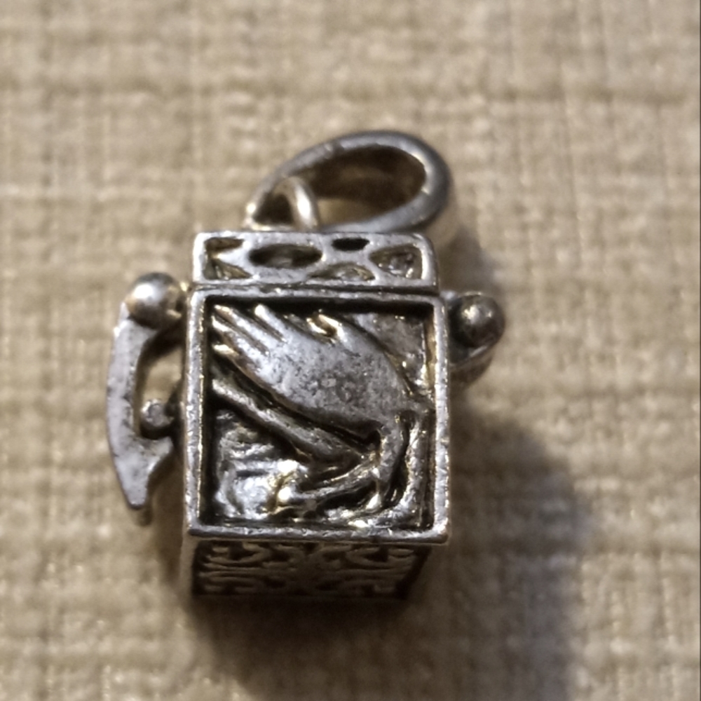 Silver Plated Praying Hands Prayer Box Charm Pendant - Gem